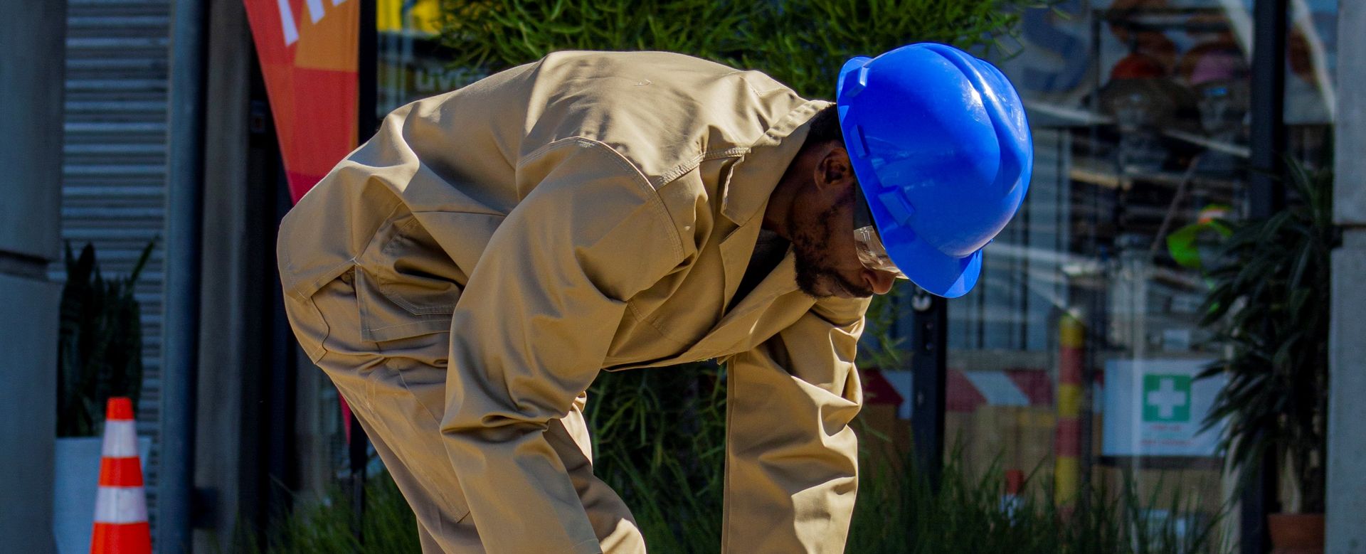 The Role of PPE in Workplace Safety: Protecting Your Team | FTS Safety